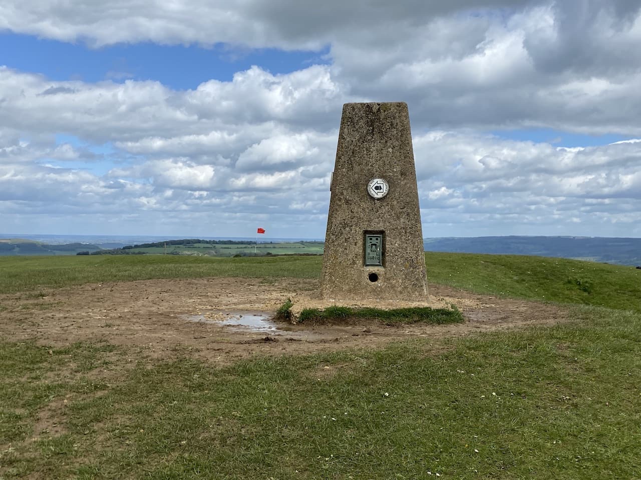 Exploring the Cotswolds from Cleeve Common » Two Dogs and an Awning